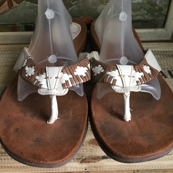 Ruff Hewn | Shoes | Ruff Hewn White Tan Sandals Womens 85 Navajo | Poshmark